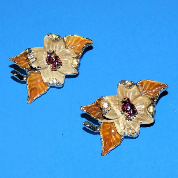 Jewelry | Vintage Enamel Flower Brooch Pin Set Duo Pair Rhinestone ...